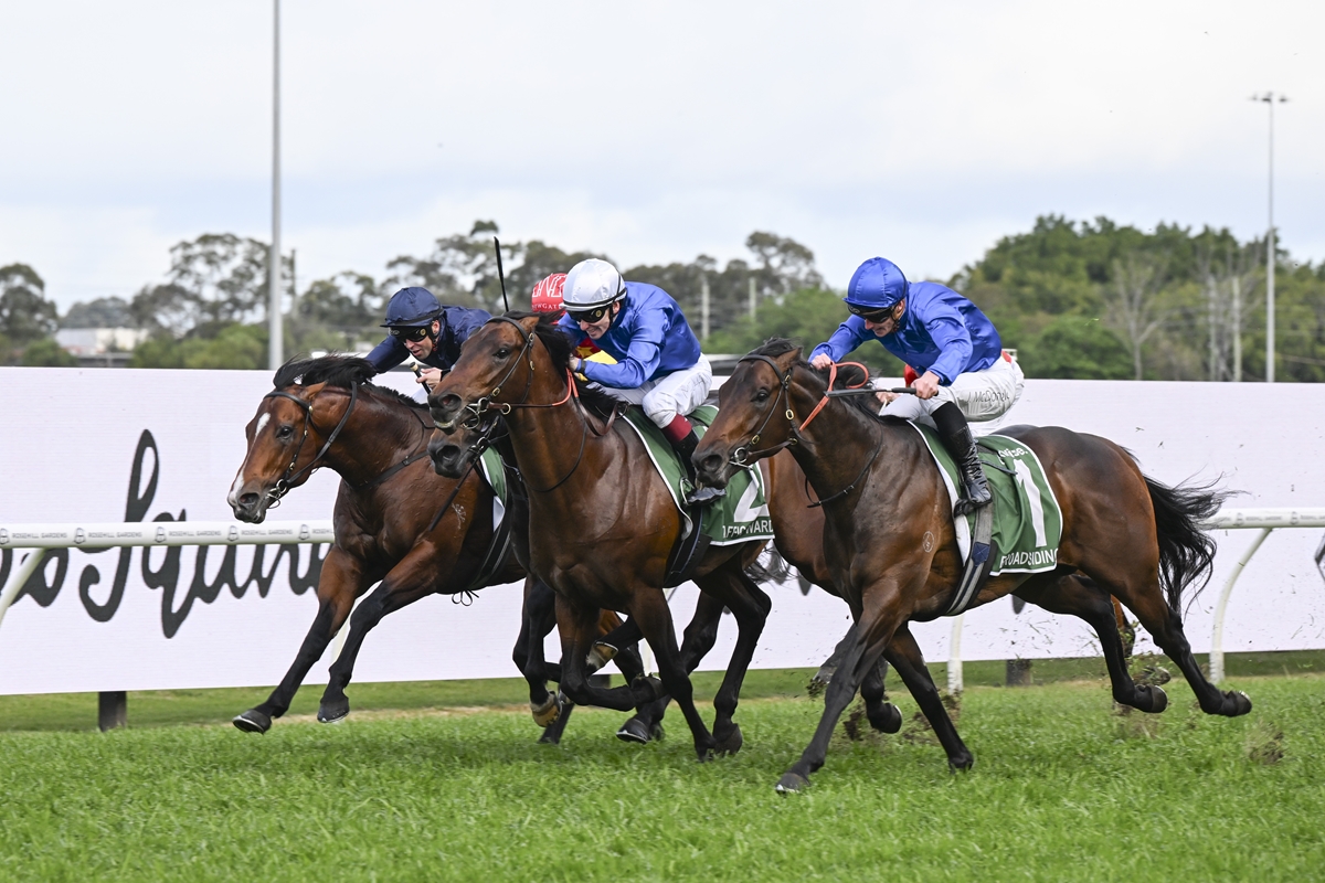 Glittering return to racing by Broadsiding | Europe